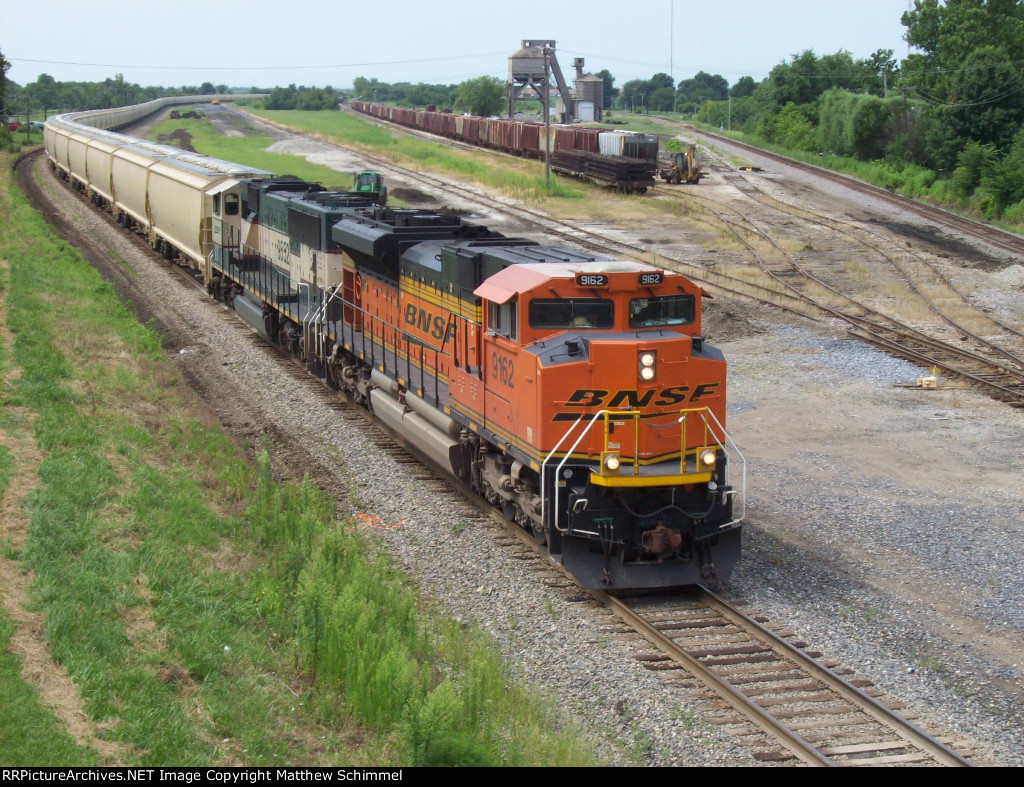 BNSF 9162